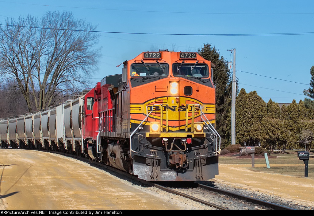 BNSF 4722